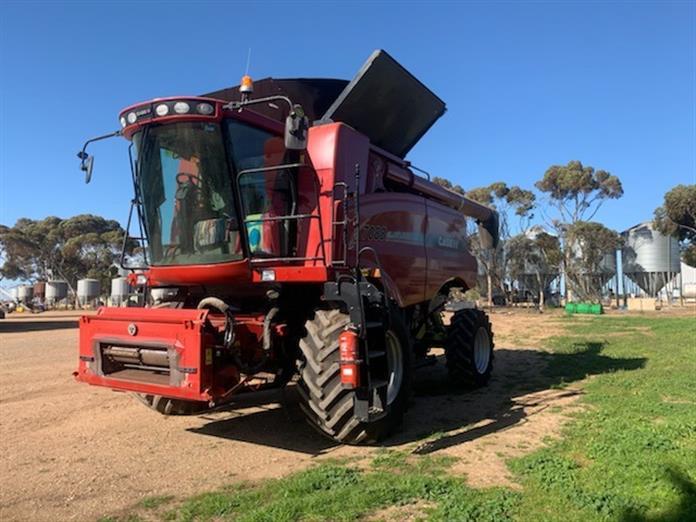 Case IH 7088 Axial Flow combine harvester, Harvesters Case IH SA ...