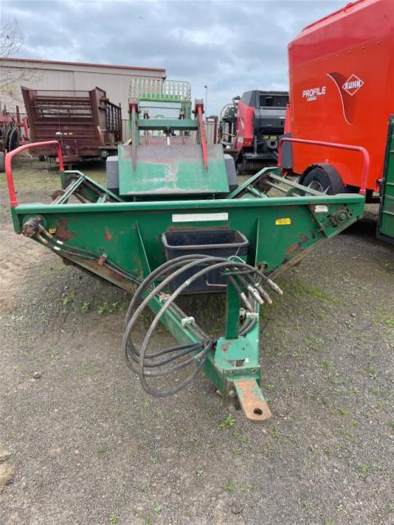 Truline Round Bale Feeder, Feeders, Mixers, Wagons Truline VIC | Power ...